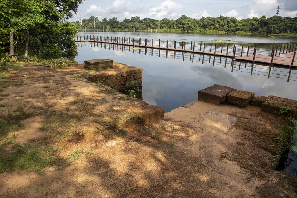Neak Poan – The Mystical Island Temple | Hello Angkor