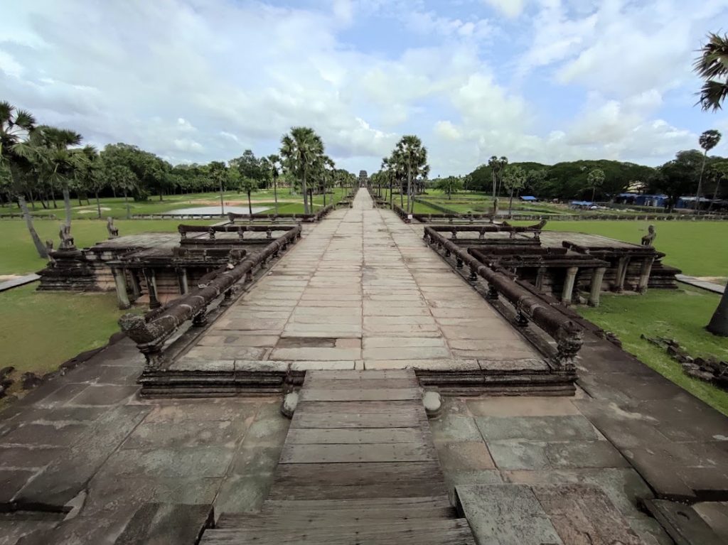 Angkor Wat - Key Highlights, Visiting Guide, Maps, History & More ...