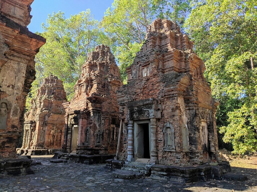 Preah Ko Temple – Highlights & History | Hello Angkor