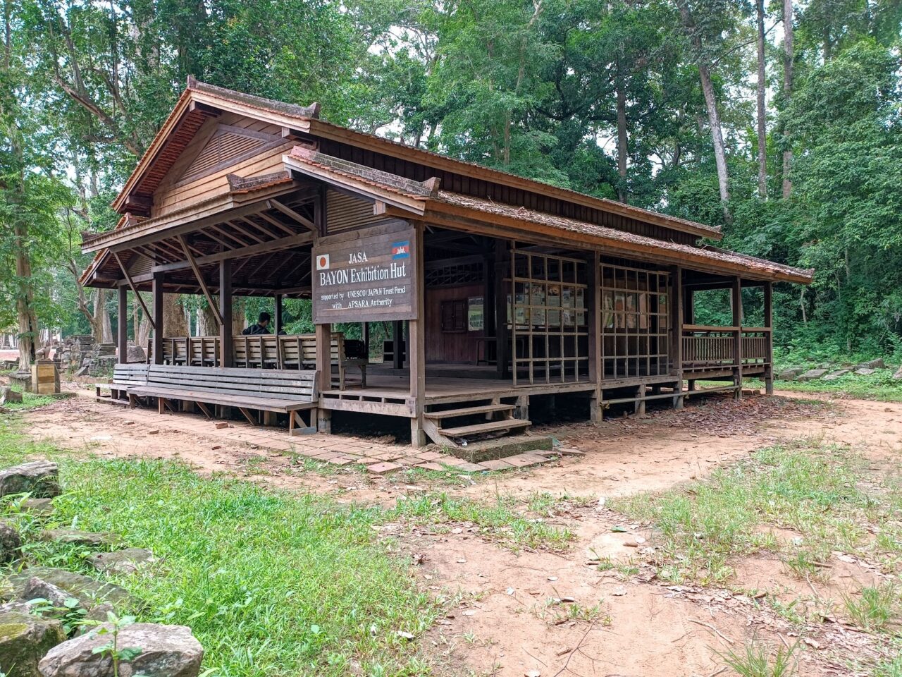 Bayon Temple – Hidden Quirks, Facts and History | Hello Angkor