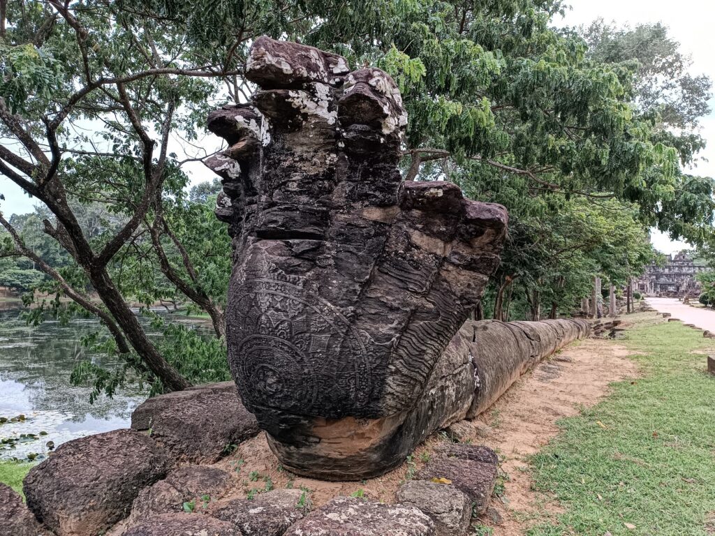 Bakong Temple – Highlights & History | Hello Angkor