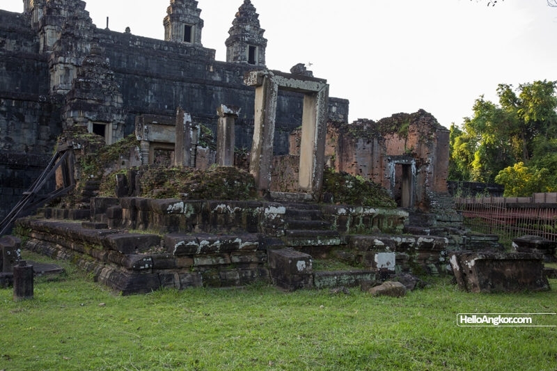 Phnom Bakheng – The Mountain Top Pyramid – History & Highlights | Hello ...