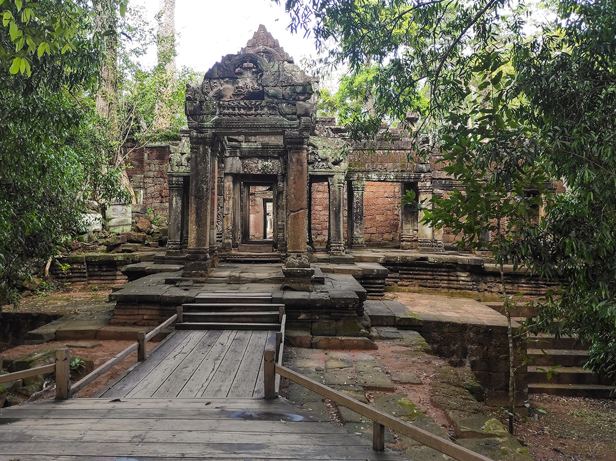 Ta Prohm Temple – Layout, History, Visiting Guide and More | Hello Angkor