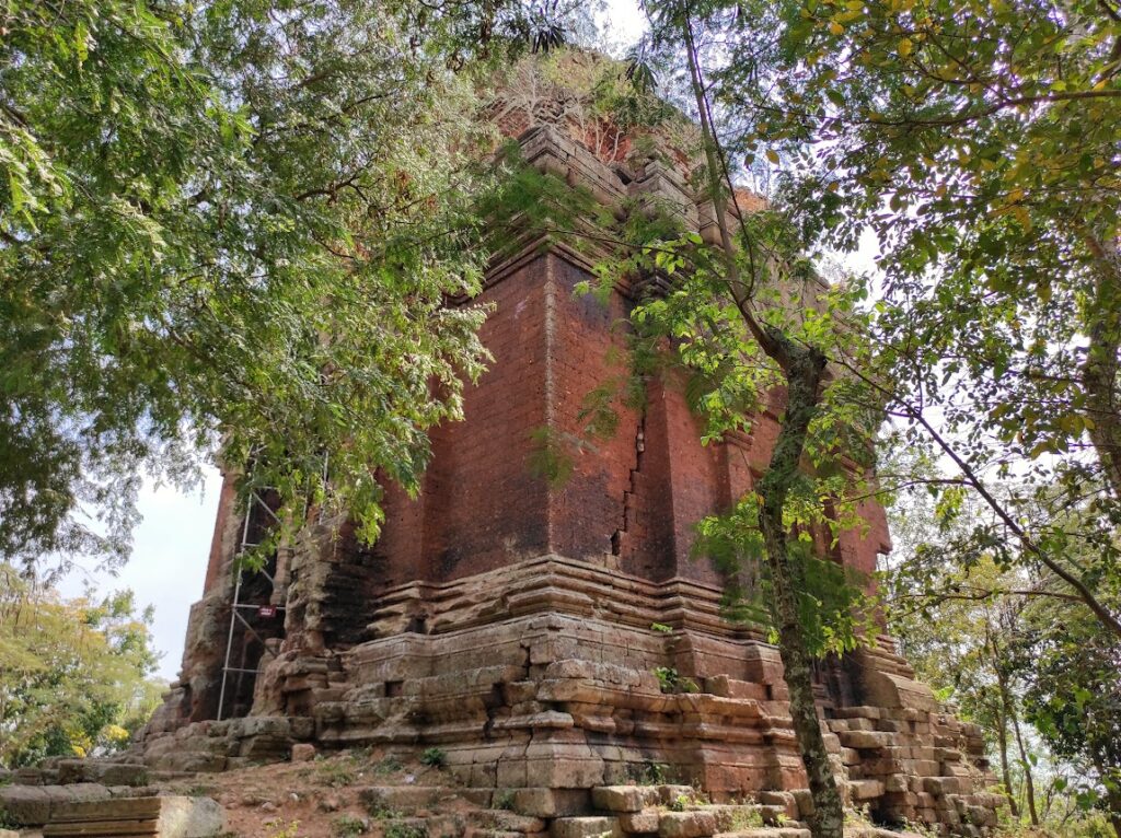 Phnom Da Temple | Hello Angkor