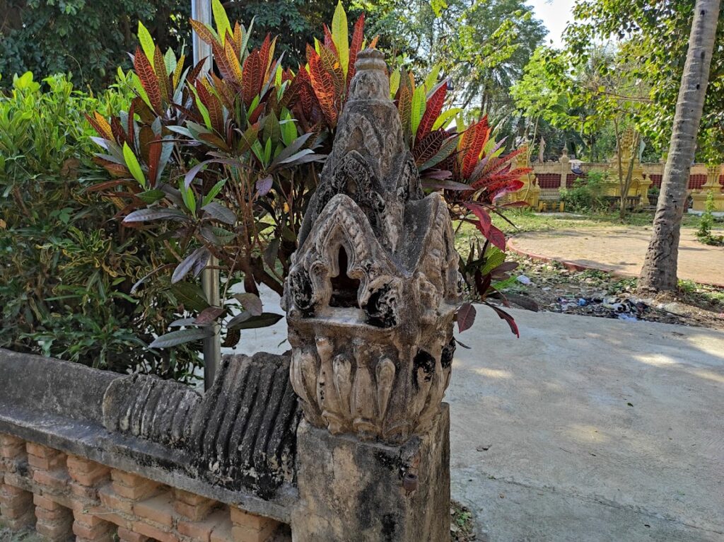 Wat Samrong Knong (Battambang) | Hello Angkor