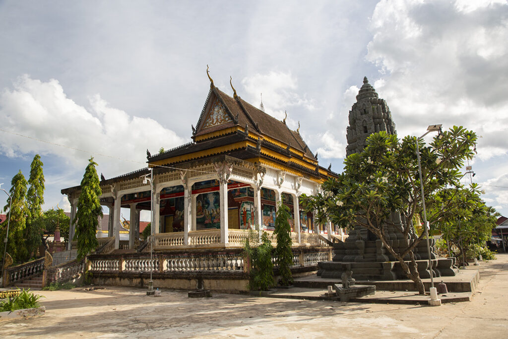 Wat Lberk | Hello Angkor